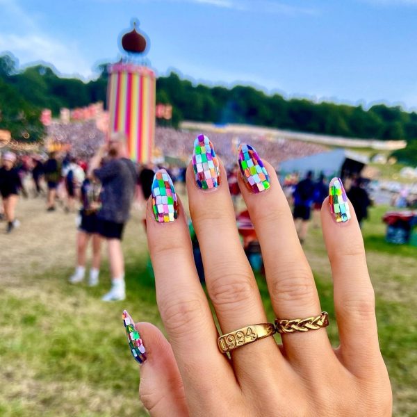 25+ Festival Nails: Sparkle And Shine With Vibrant Glam!